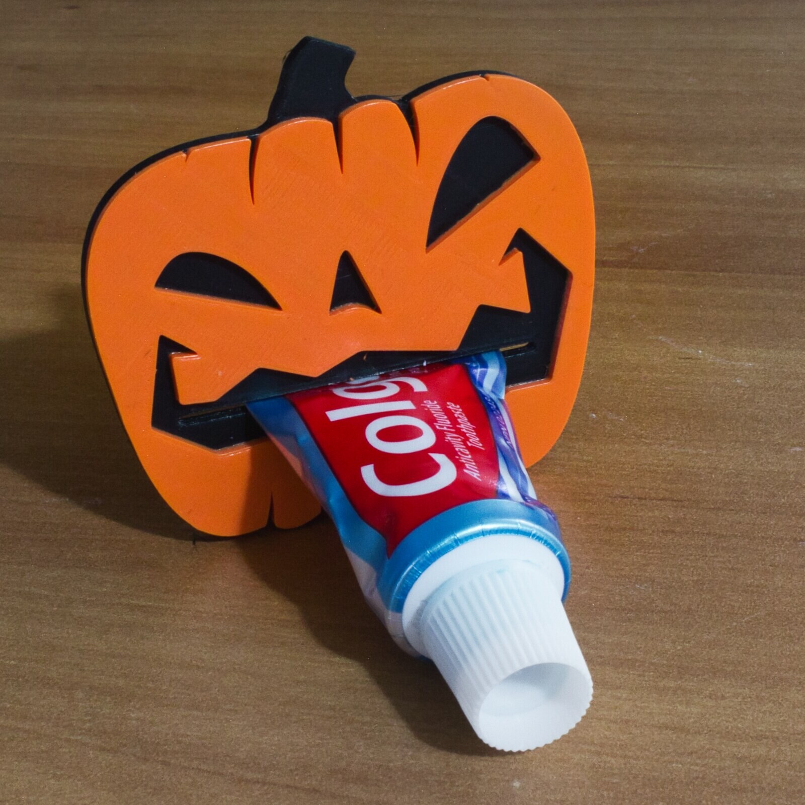 ArtStation - JACK-O-LANTERN TOOTHPASTE TUBE SQUEEZER