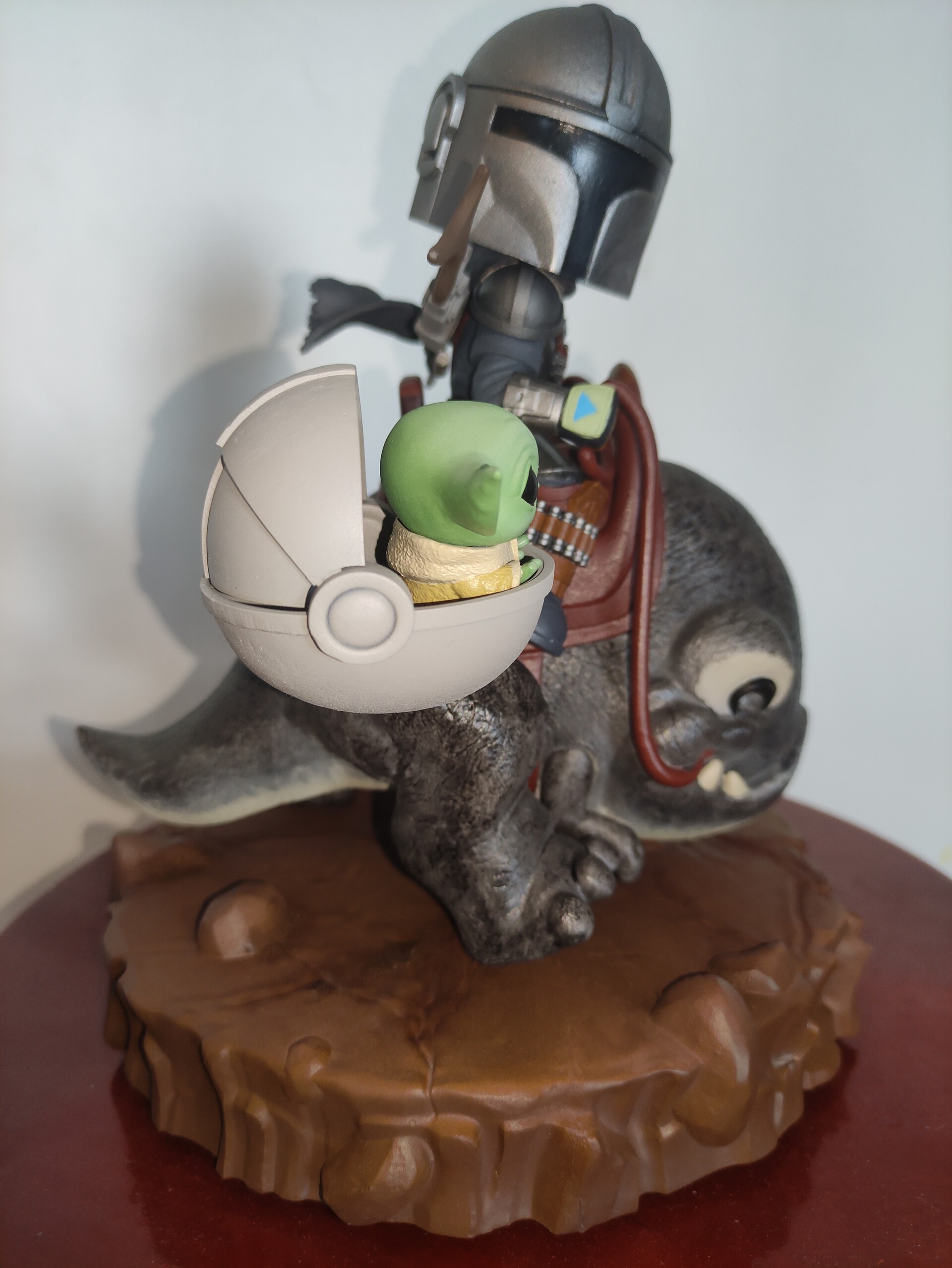 LT figures - Mando and Grogu chibi version