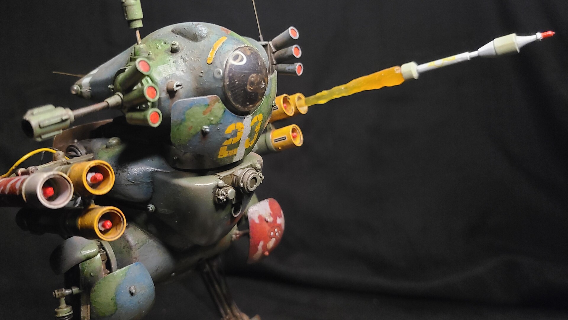David Dobert - Scale Model Droids and Mechs