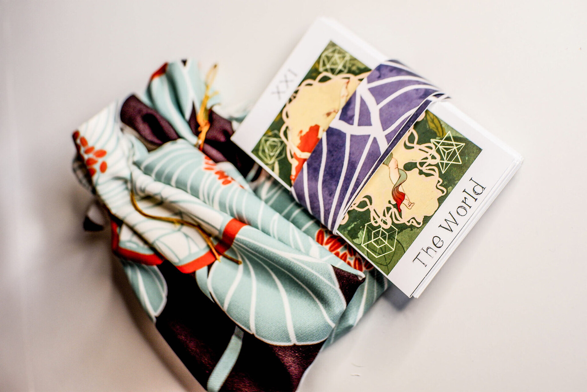 Perla - Hero Tarot deck