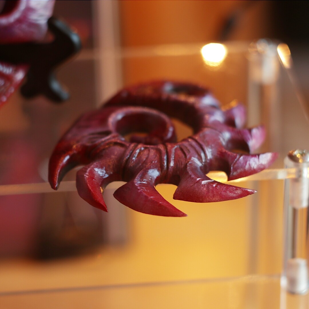 Anna Zavadskaya - Zerg emblem magnet