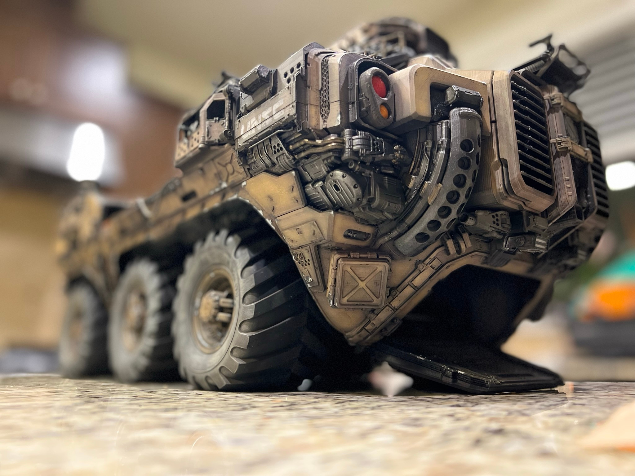 RJ Ranola - Halo 4: RC UNSC Mammoth 1/100 scale