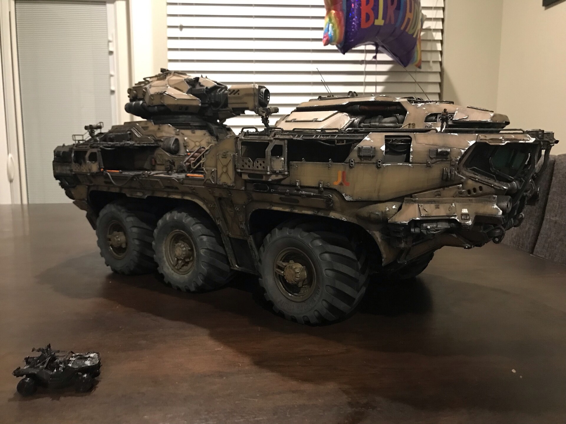 RJ Ranola - Halo 4: RC UNSC Mammoth 1/100 scale