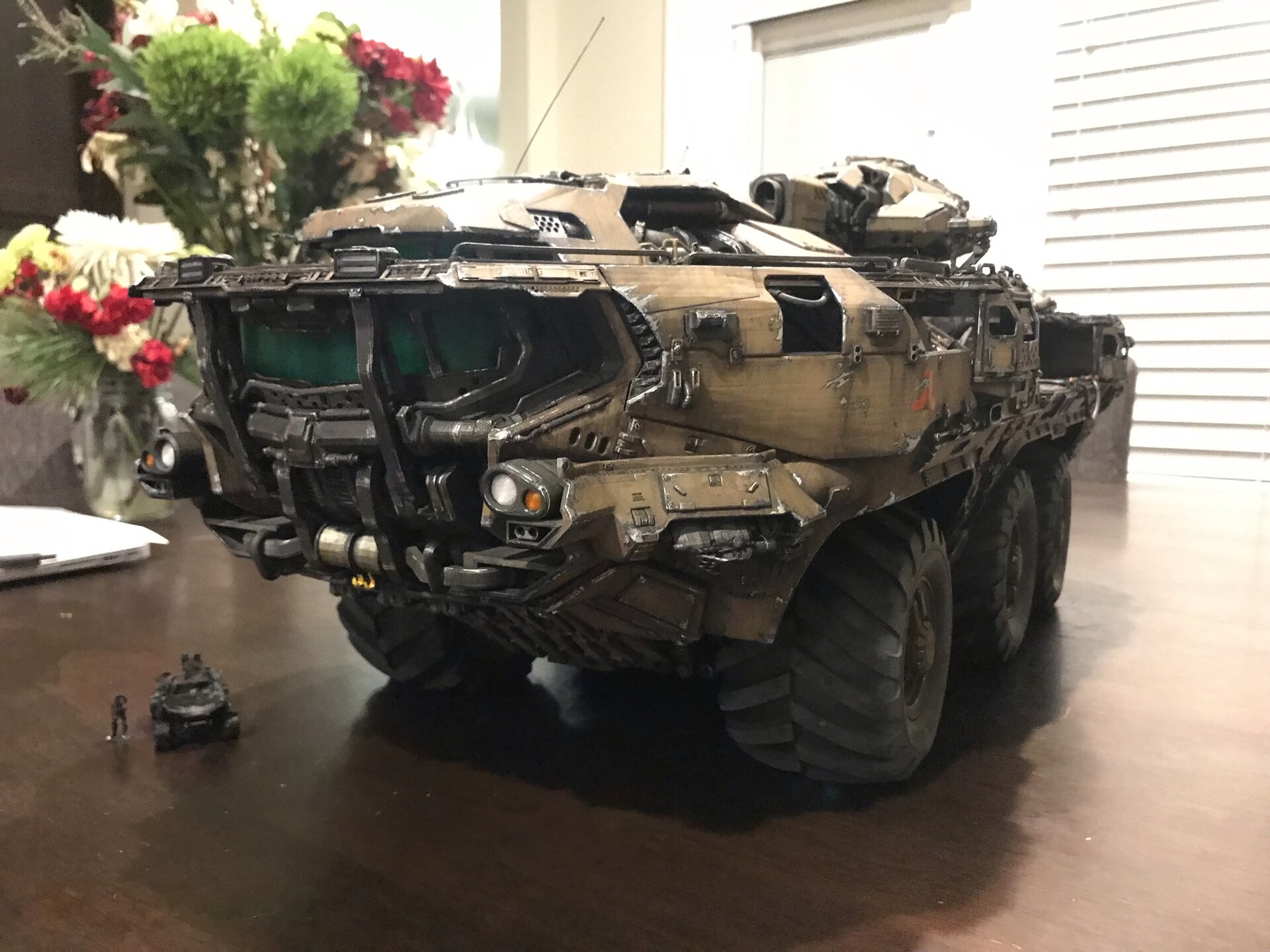 RJ Ranola - Halo 4: RC UNSC Mammoth 1/100 scale
