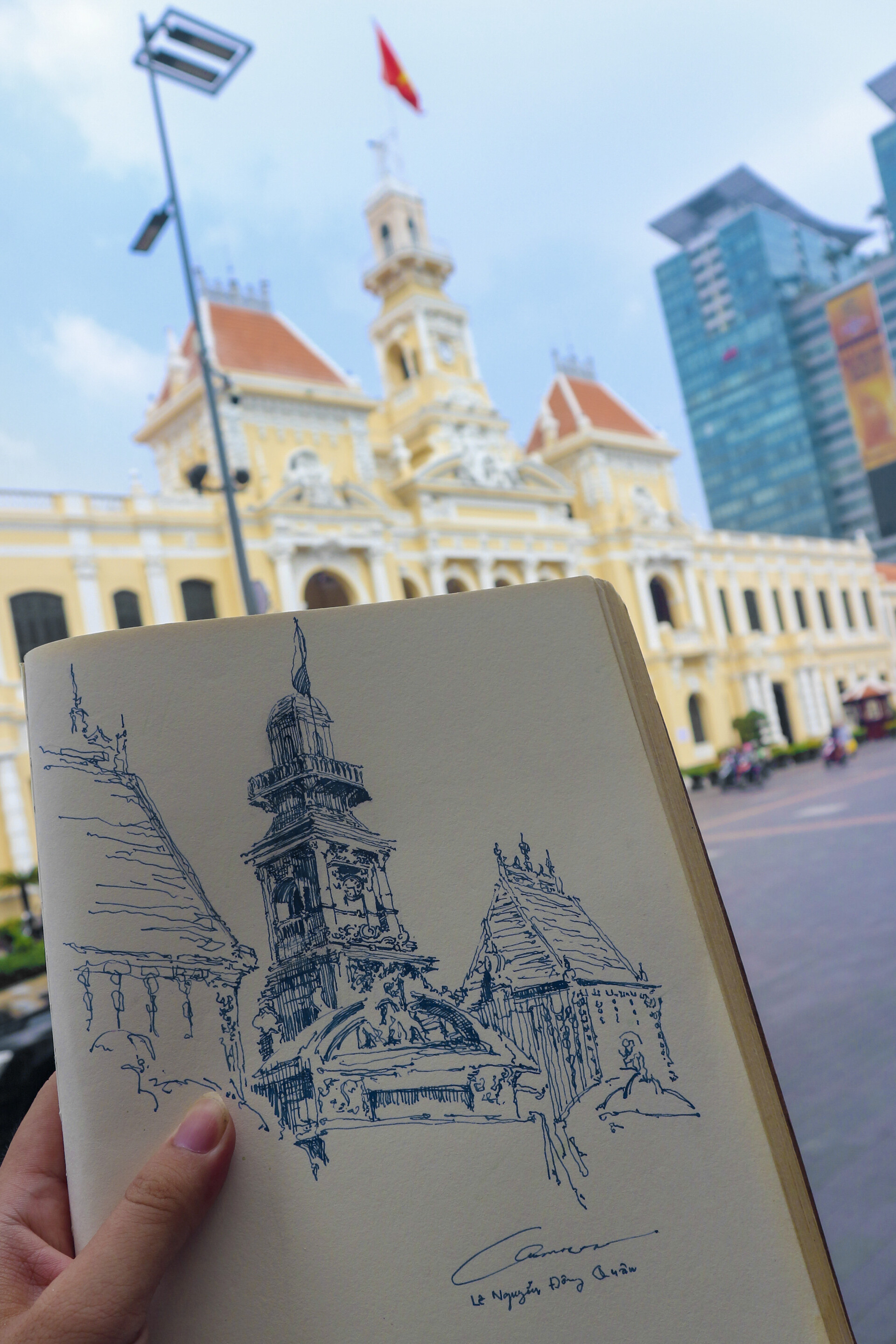 Quan Art Drawing - Vẽ ký hoạ ủy ban nhân dân TP HCM Việt Nam - People's ...