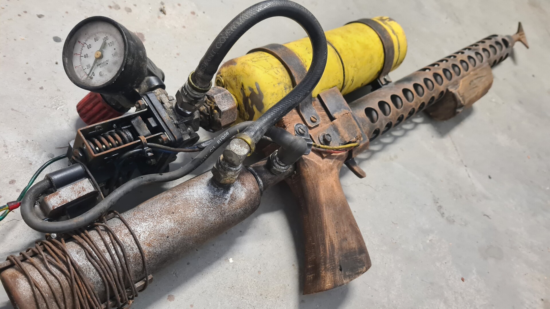 Scott McMaster - Wasteland spear gun