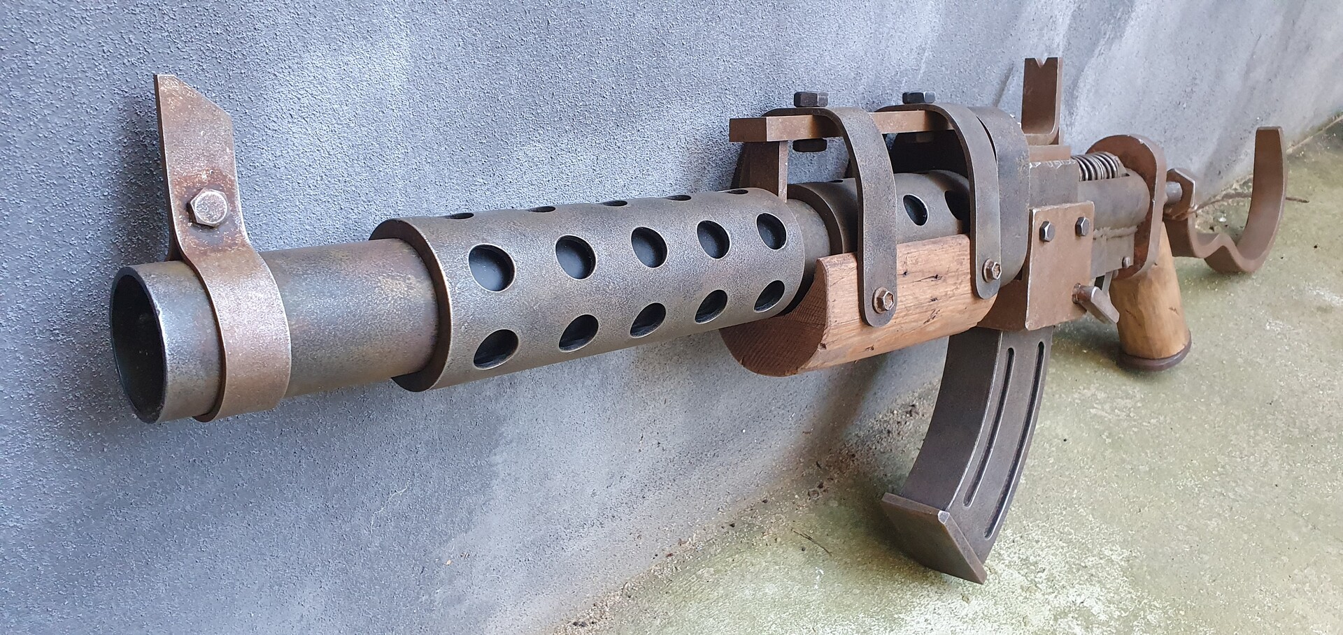 Scott McMaster - Fallout Handmade Machine Gun