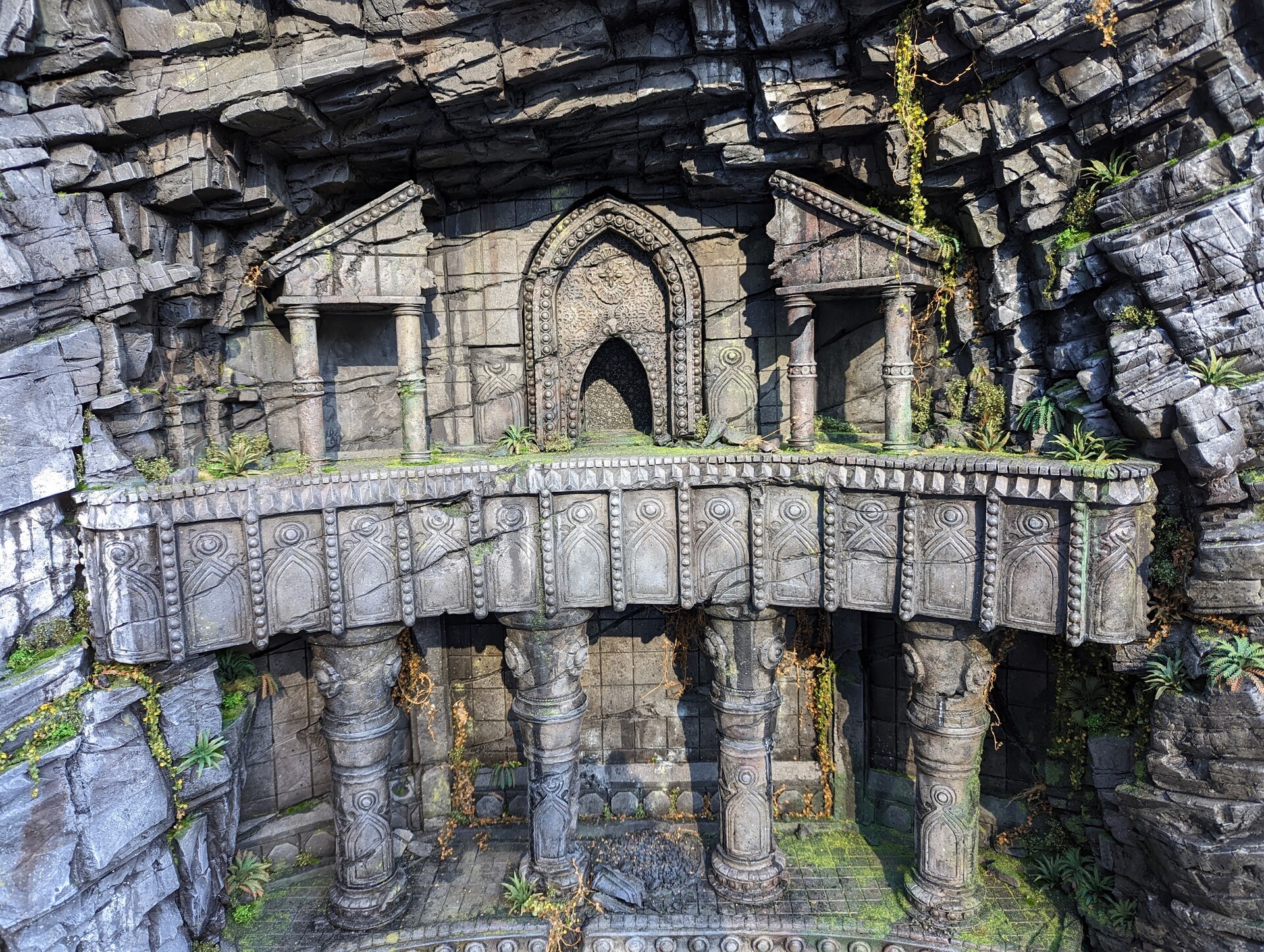 Josh Foreman - Shadow Of The Colossus Diorama