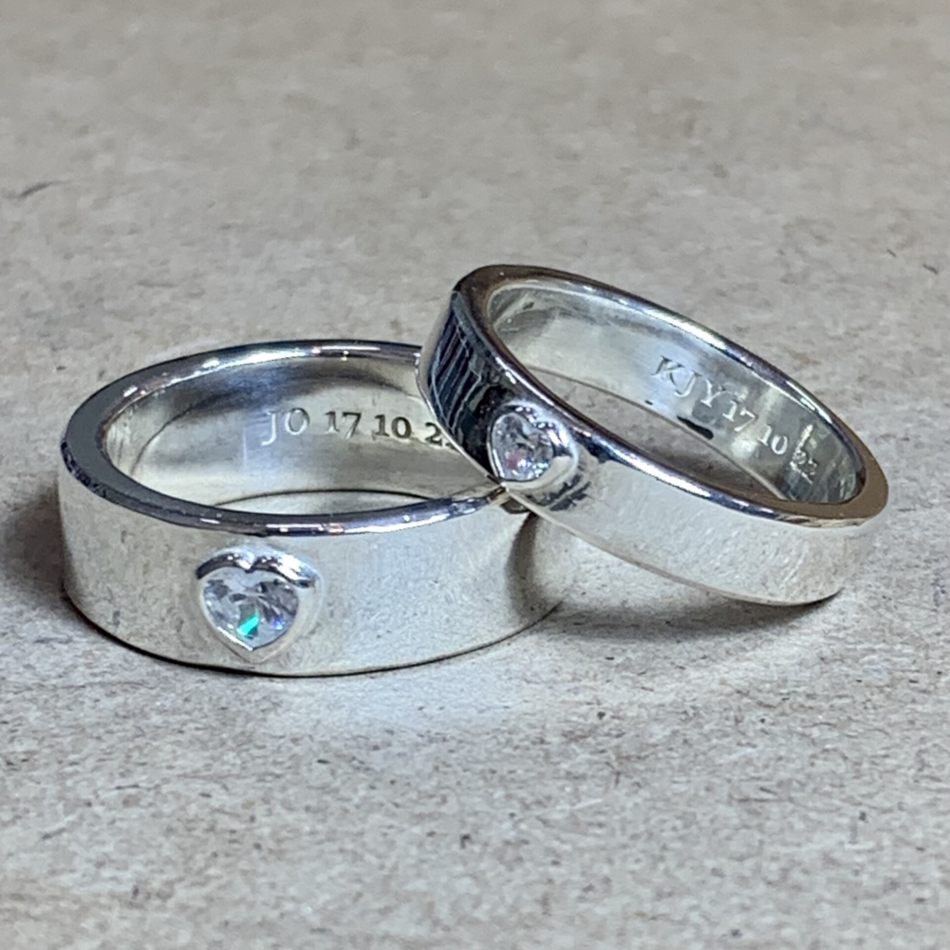 ArtStation - Heart Bezel Couple Ring