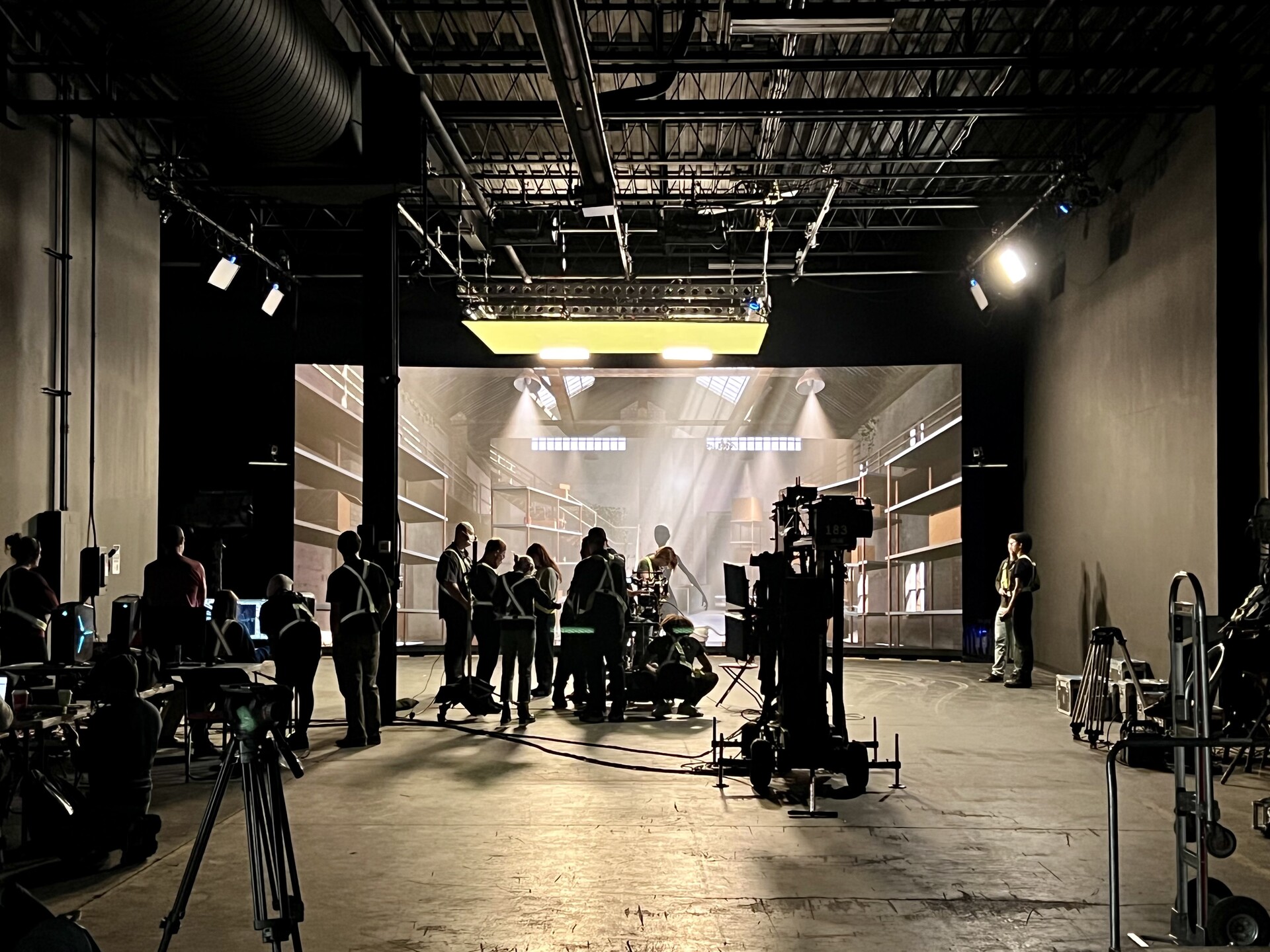 Vira Samaratunga - Virtual Productions