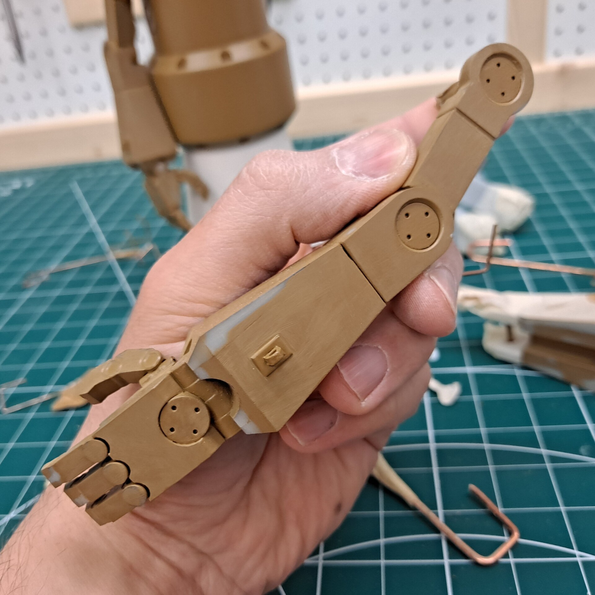 ArtStation - (IN PRODUCTION) NieR: Automata - Machines - Med Biped