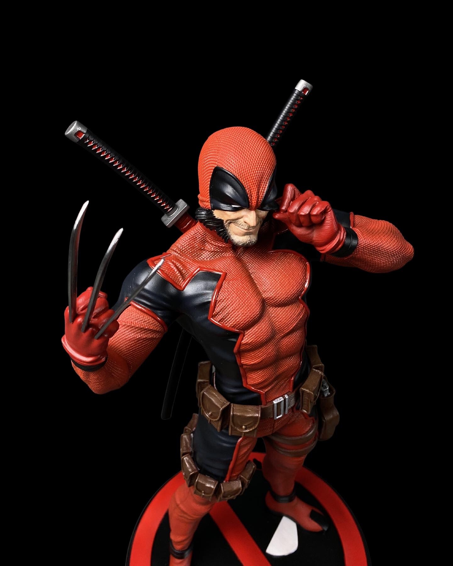 ArtStation - Custom Wolverine / Deadpool in 1/4 scale by Nicas ...