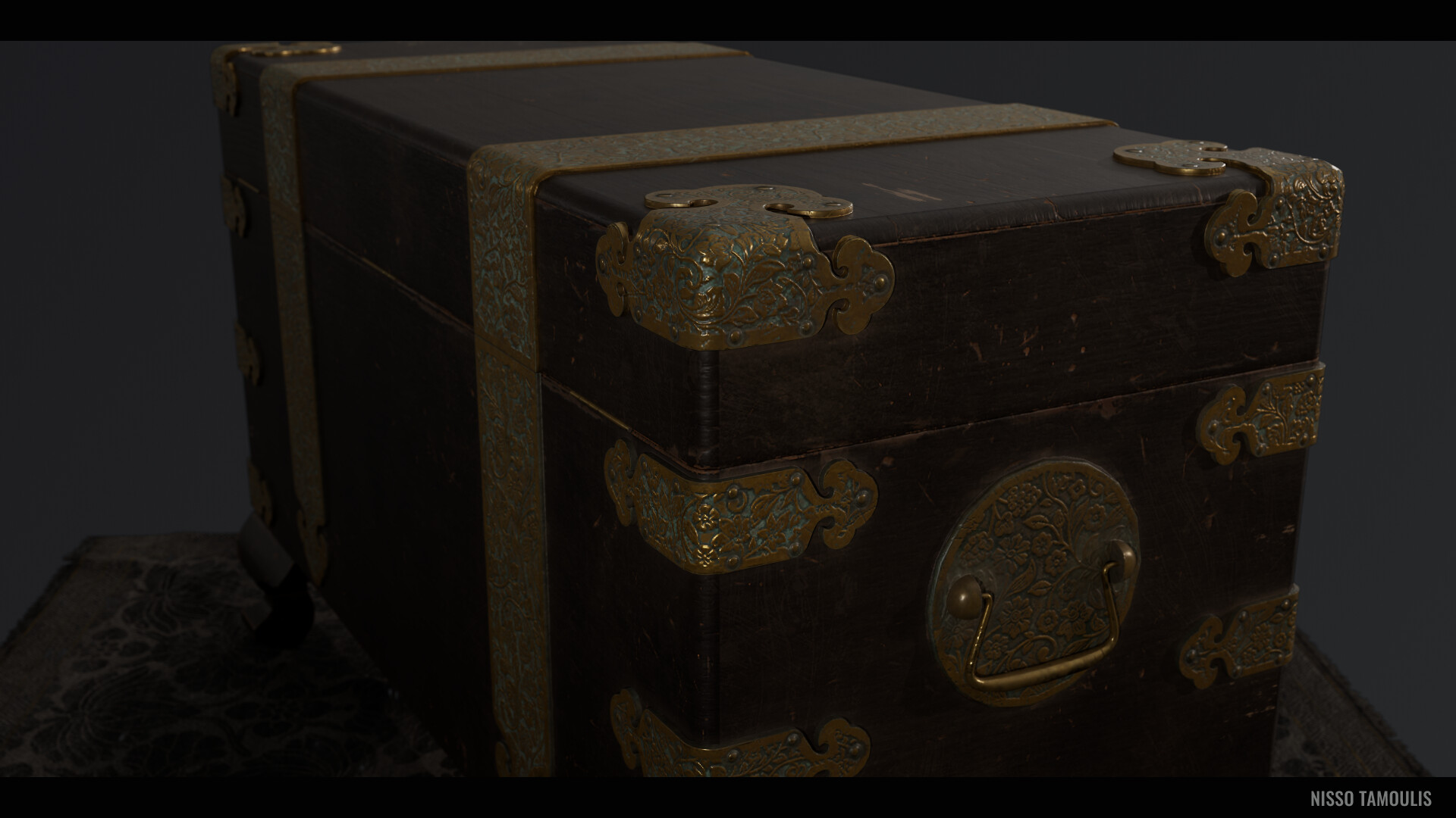Nisso - Antique Ornate Chest
