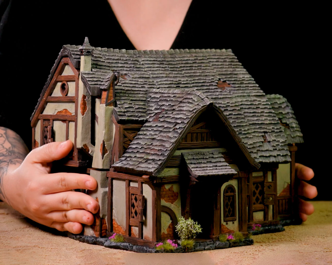 Gabriel Hiibiner - Silent Coin Taproom - Tavern - Miniature Loot Studios