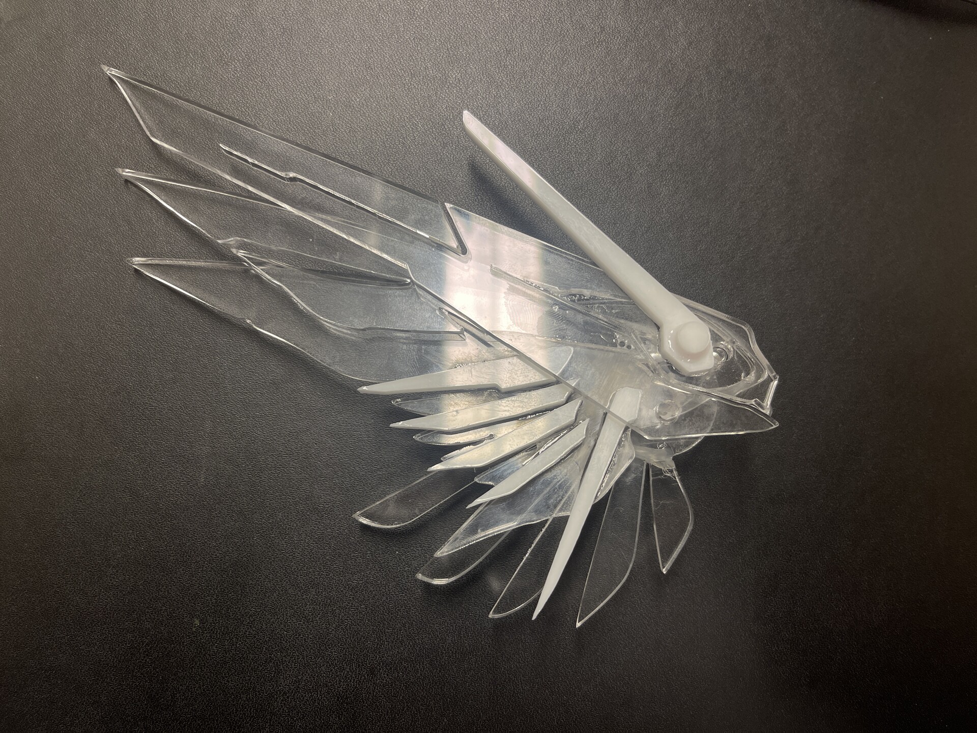 Niki van der Kuil - Mecha Wings