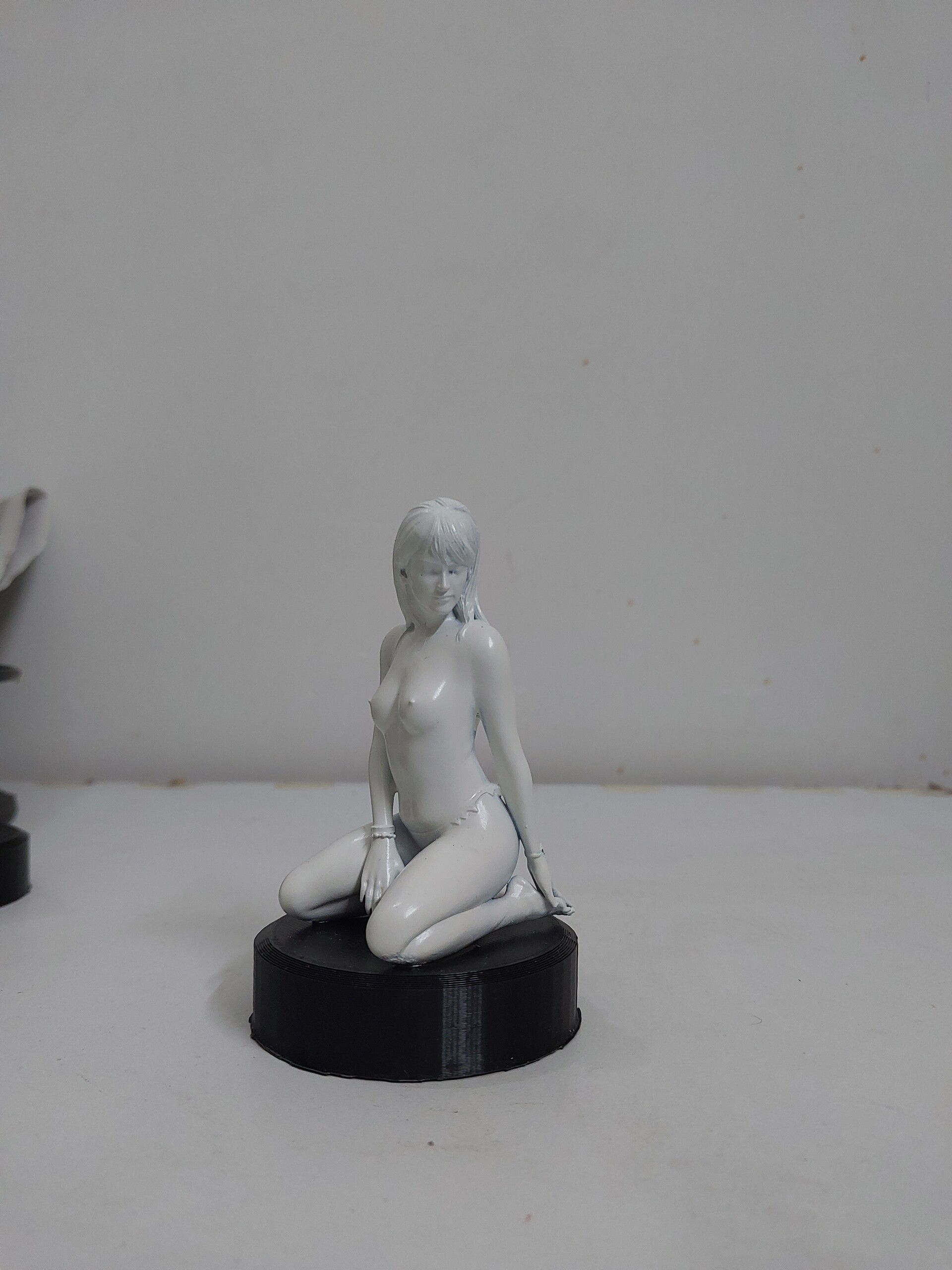ArtStation - 3D printed Miniature 💕 Lonely lady 💗
