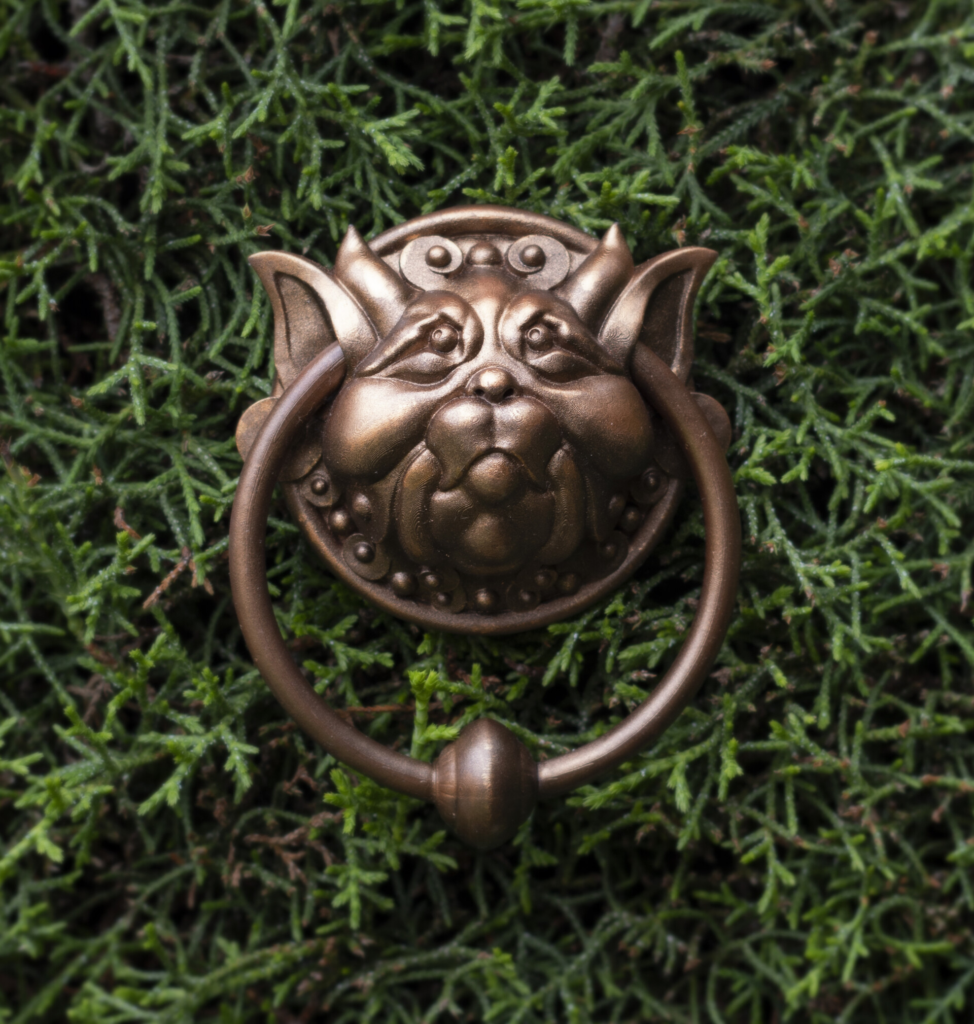 Zsibo - Labyrinth Knockers