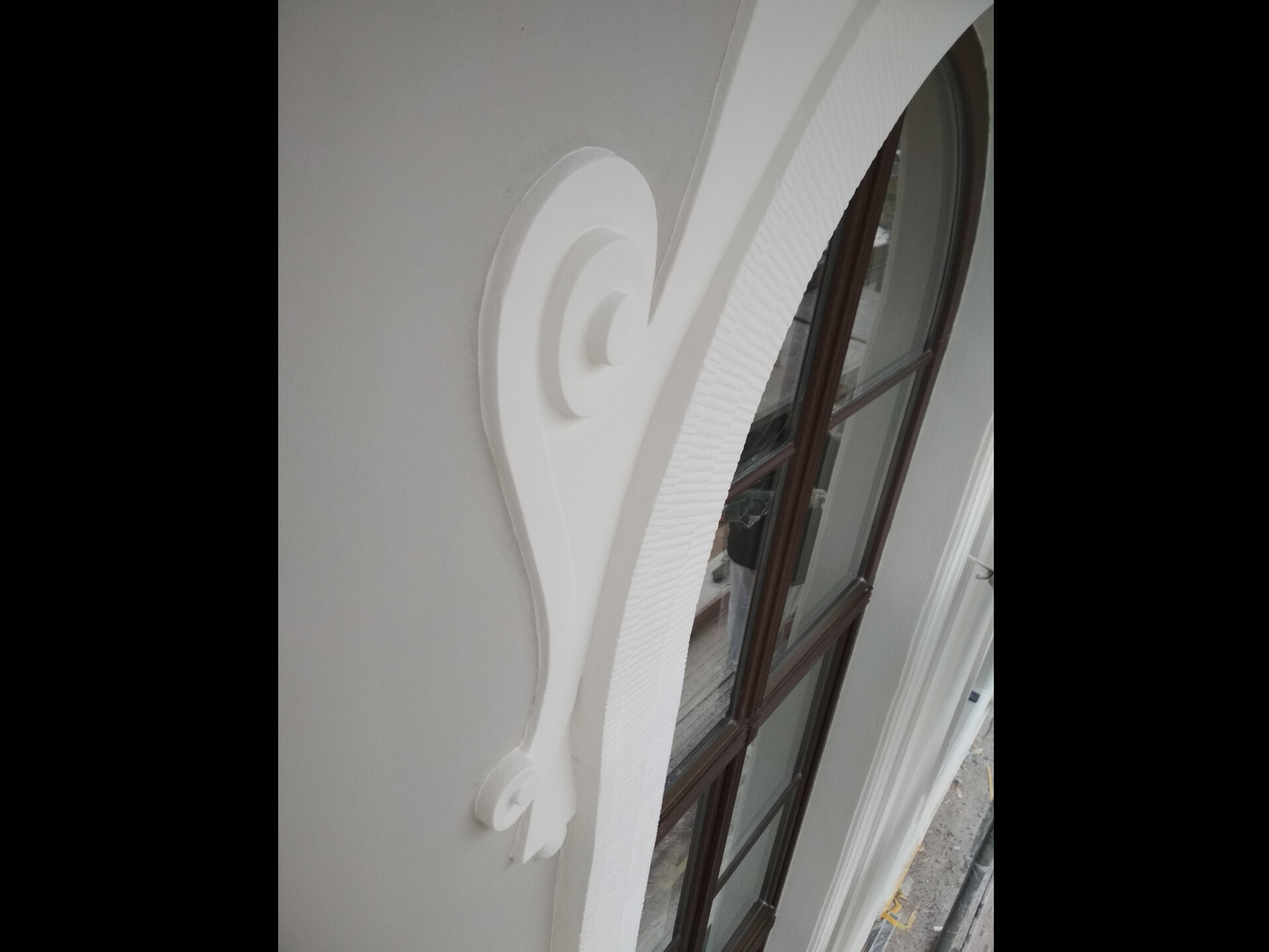 SculptureBook - Grasalkovičov (Presidents) palace dating back to 1760.