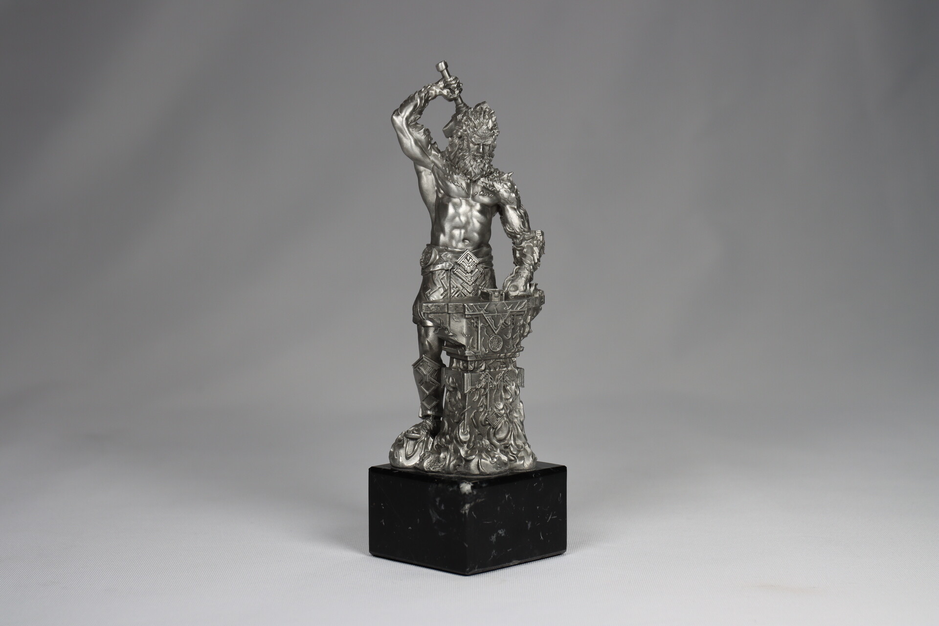 ArtStation - Ingrimm The Blacksmith Sculpture