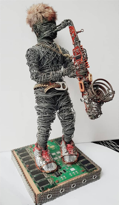 ArtStation - Wire Sax Man- wire sculpture