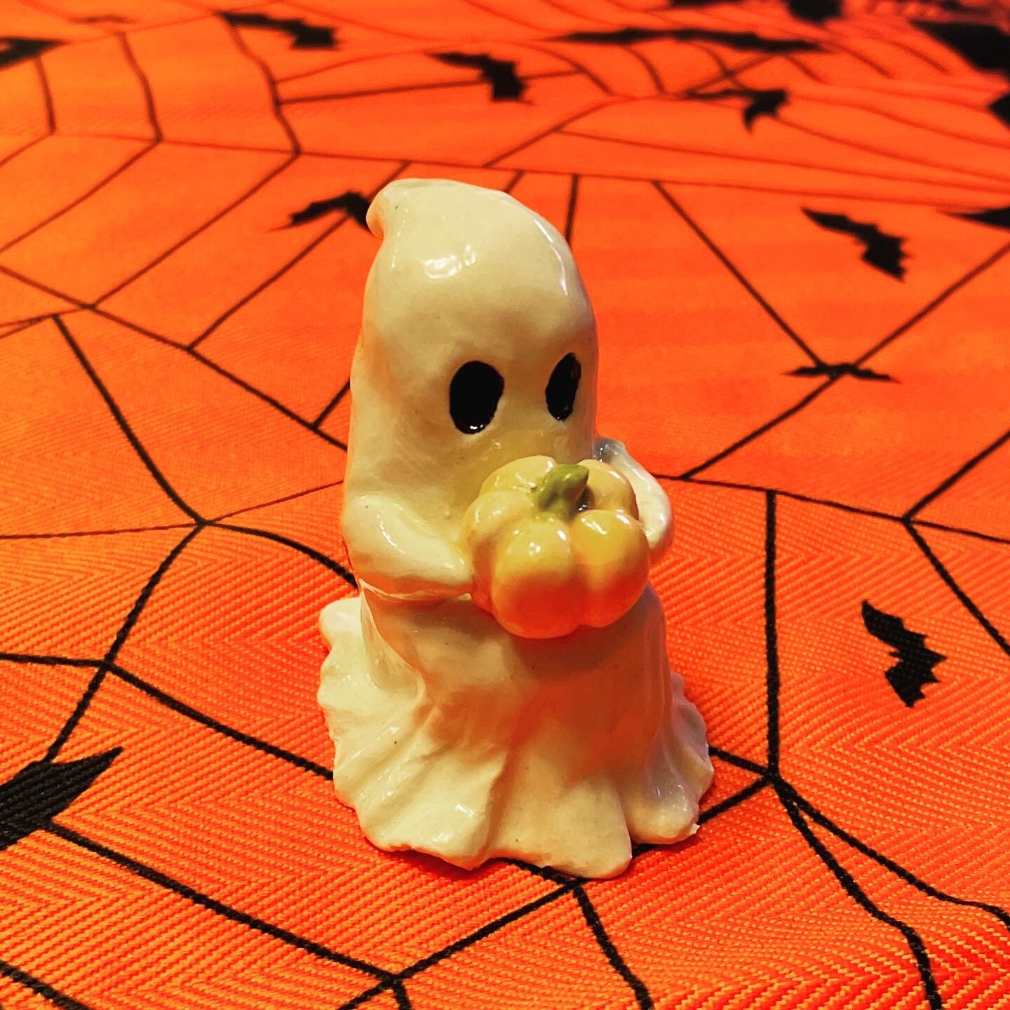 ArtStation - Sitting Ghosts!