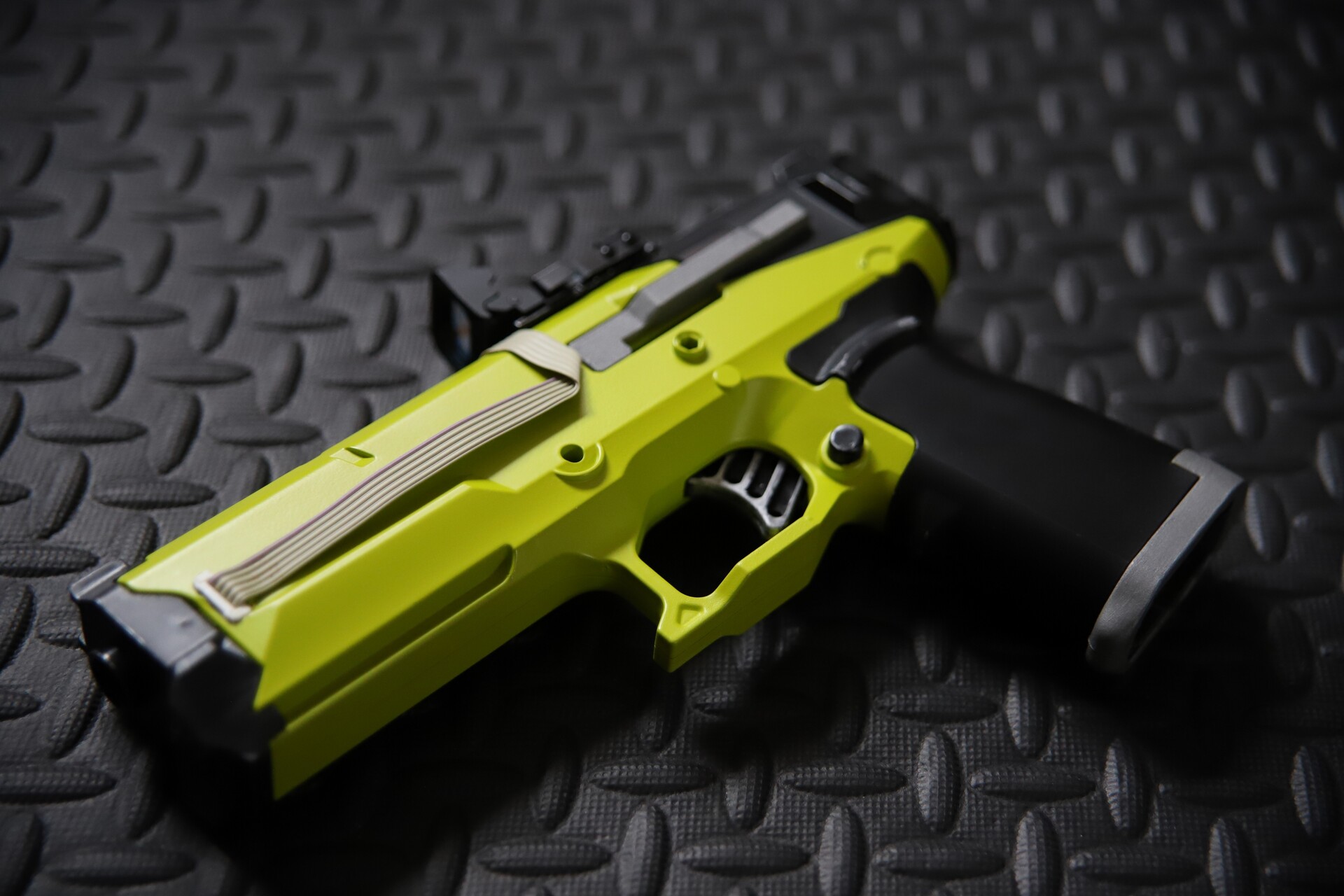 ArtStation - CyberPunk Pistol - Updated version