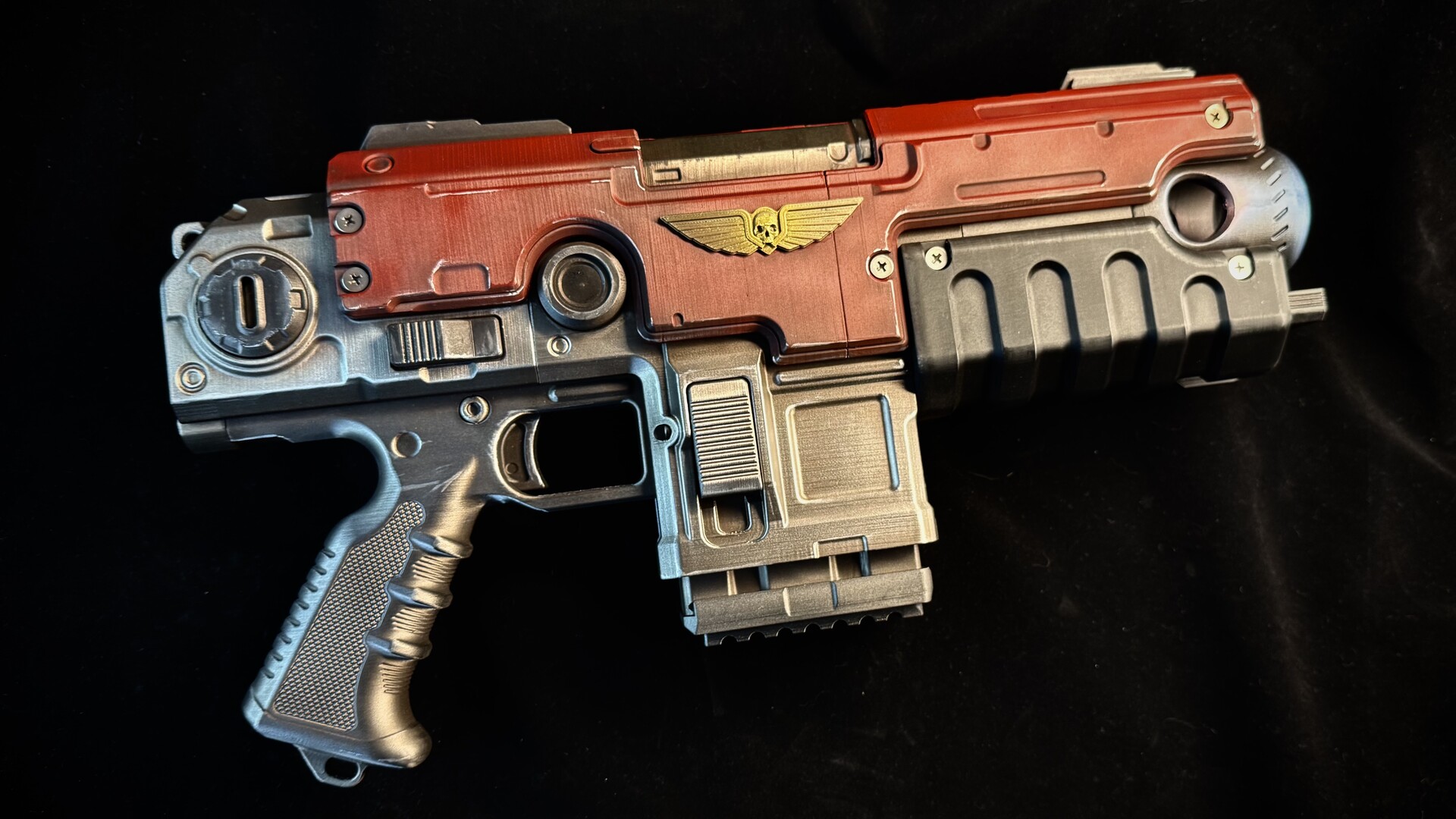 SKULL NEXUS Mr.g - Heavy Bolter Pistol A good companion for Space Marines