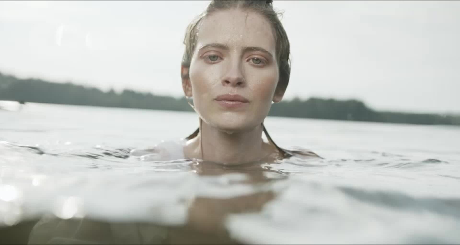 ArtStation - SUBSURFACE SKIN EFFECT + CINEMATIC LOOK on a FREE STOCK ...