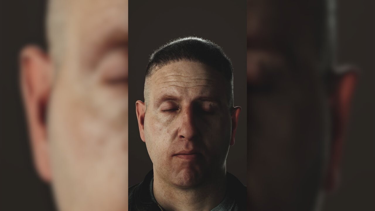 ArtStation - Bald Man (Tutorial in under 4mins) :)