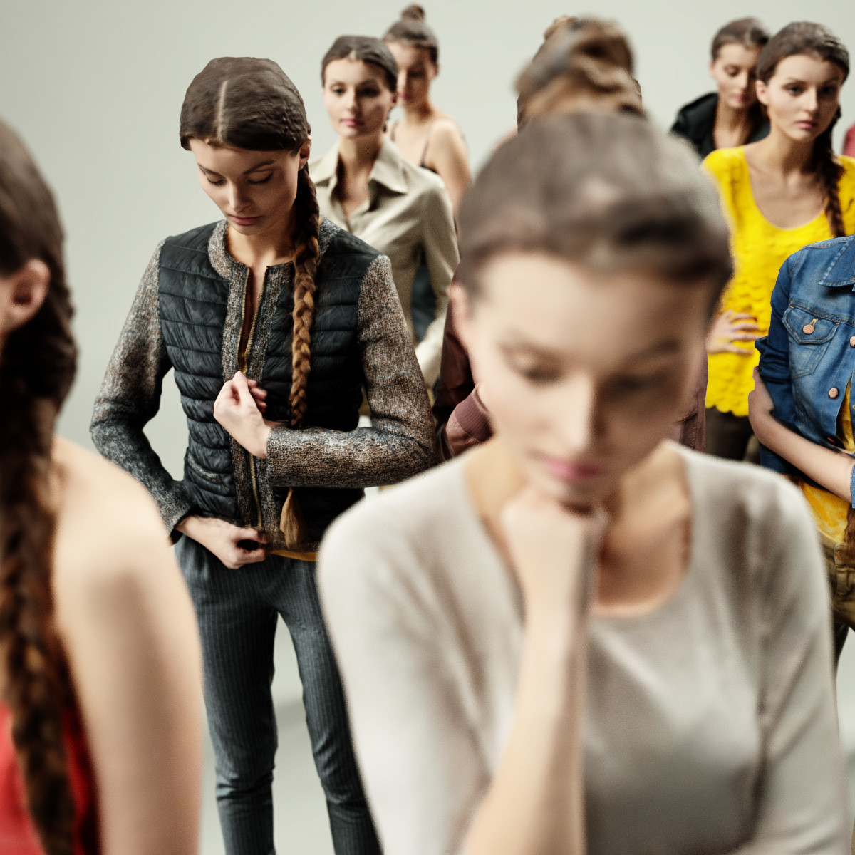 ArtStation - 16 Fashion Girl Scans Vol 1 | Resources