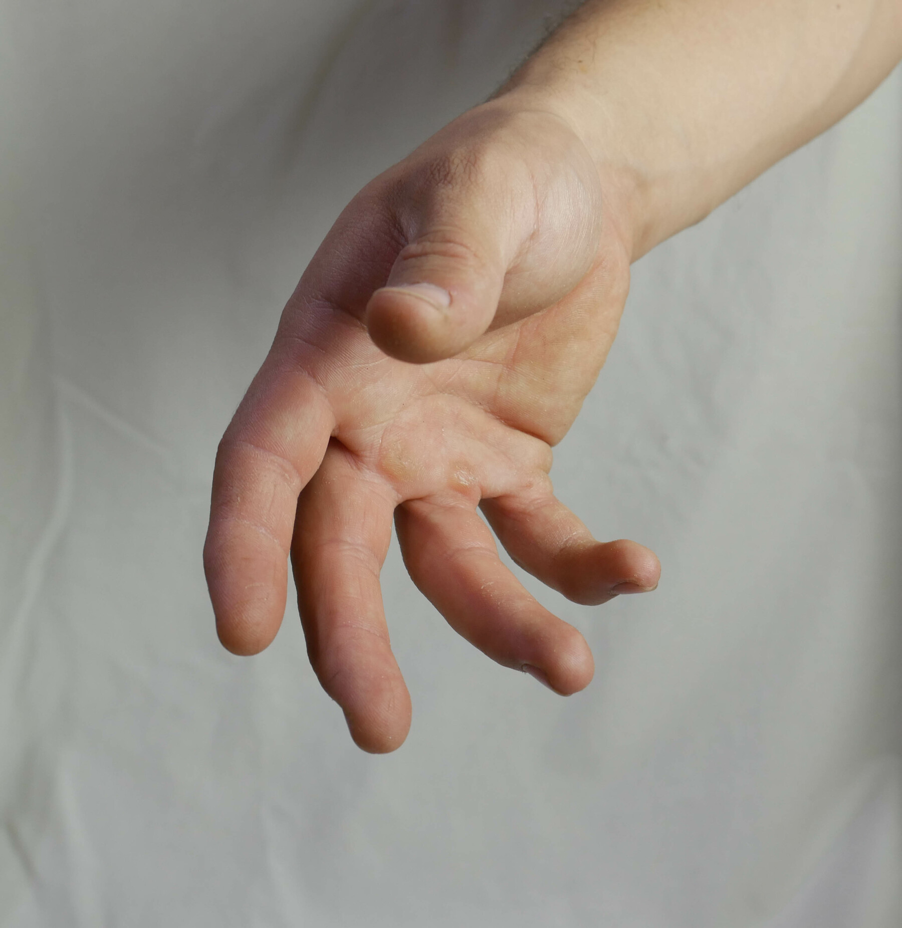 ArtStation - 100+ Hand References | Resources