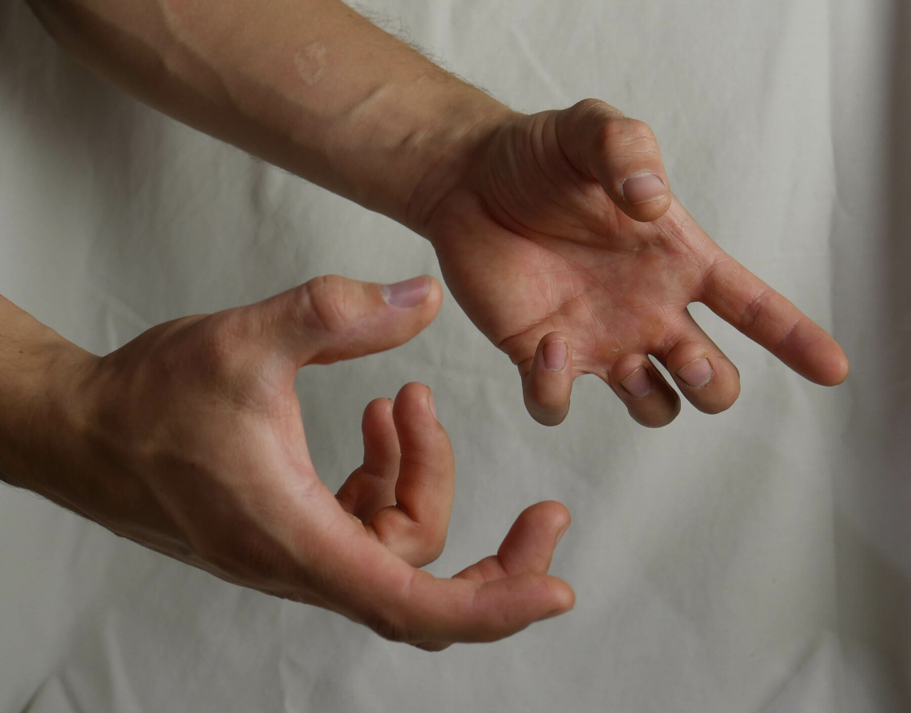 ArtStation - 100+ Hand References | Resources