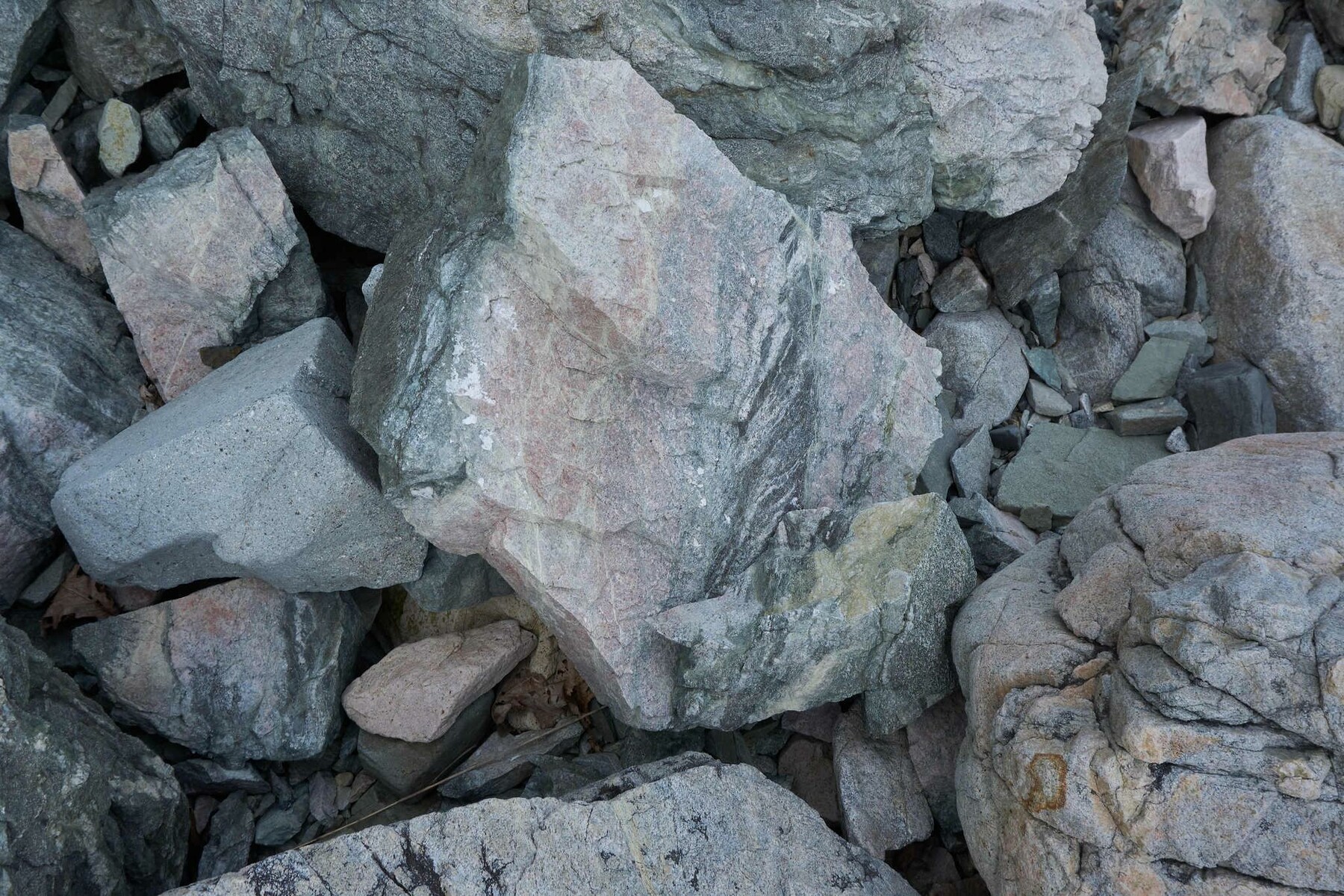ArtStation - 80 photos of Dark Green Rocks | Resources