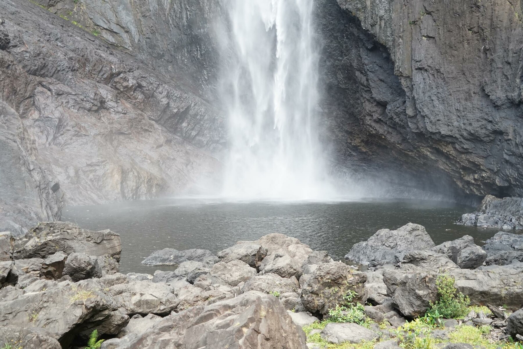 ArtStation - 296 photos of Single-Drop Epic Waterall | Resources