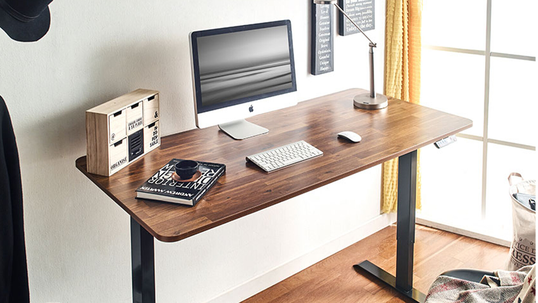 ArtStation - Adjustable Motion Desk | Resources