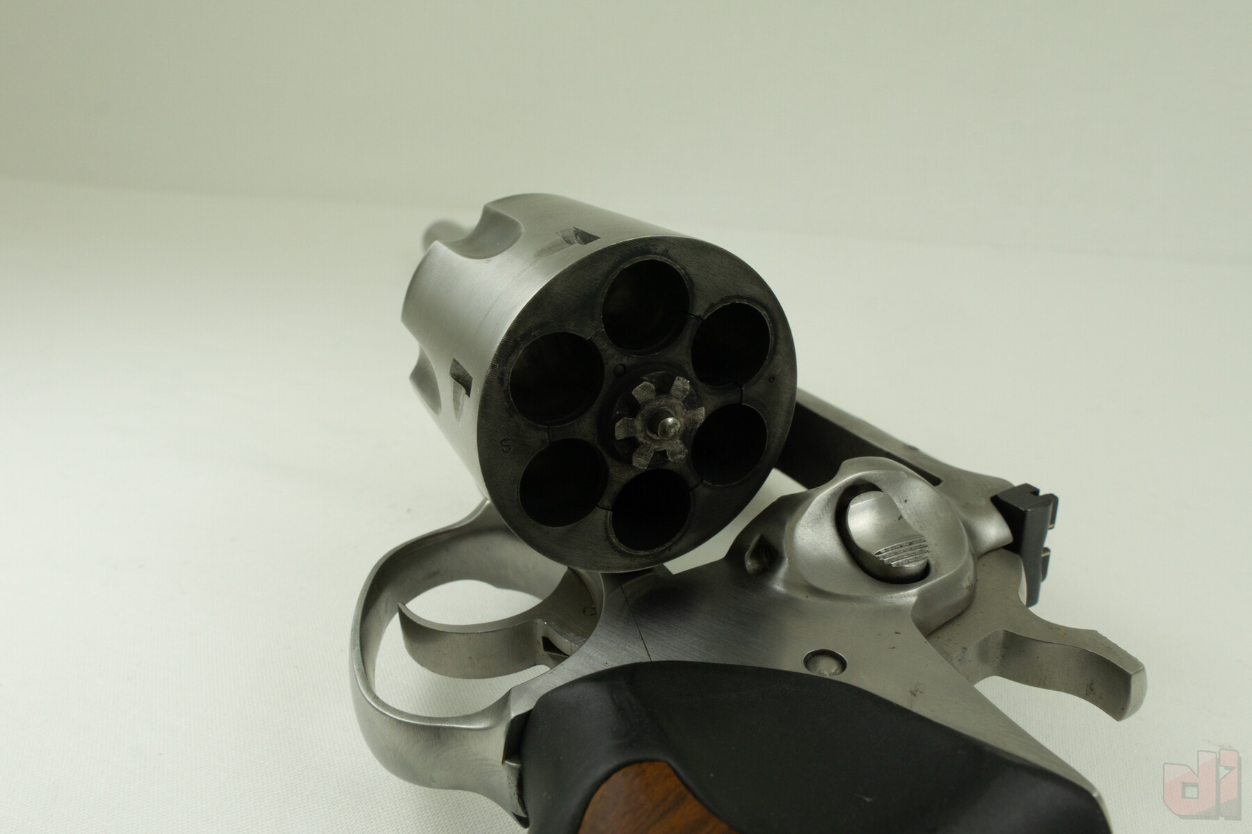 ArtStation - Weapon reference - Revolvers | Resources