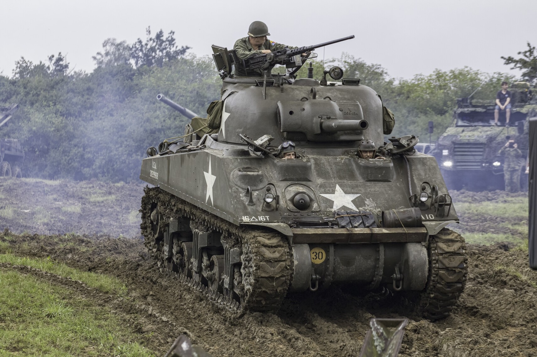 ArtStation - Military vehicles 01 | Resources