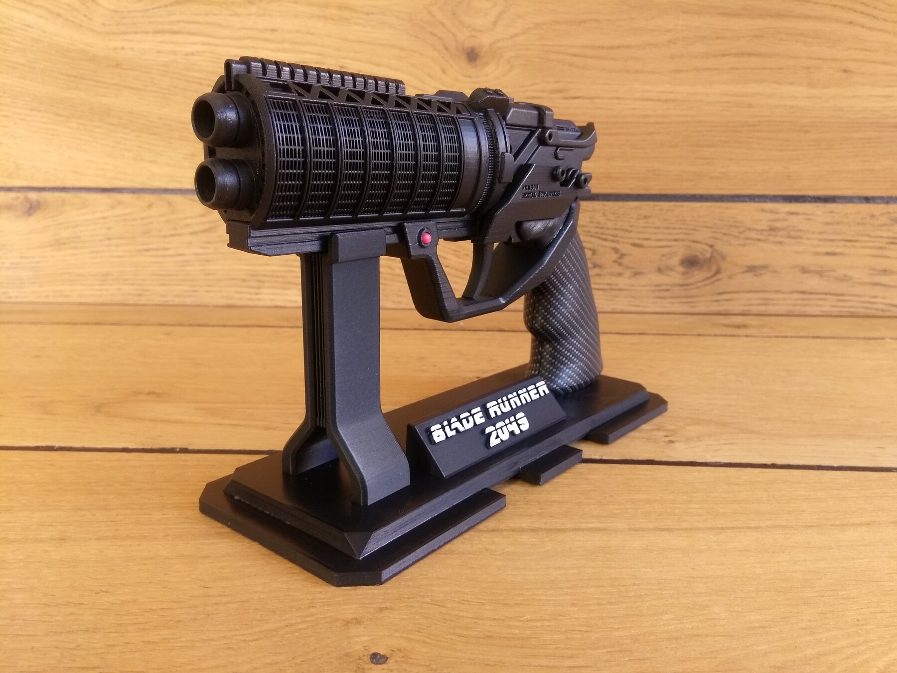 ArtStation - AGENT K'S PISTOL - BLADE RUNNER - PRINTABLE 3D MODEL - STL ...