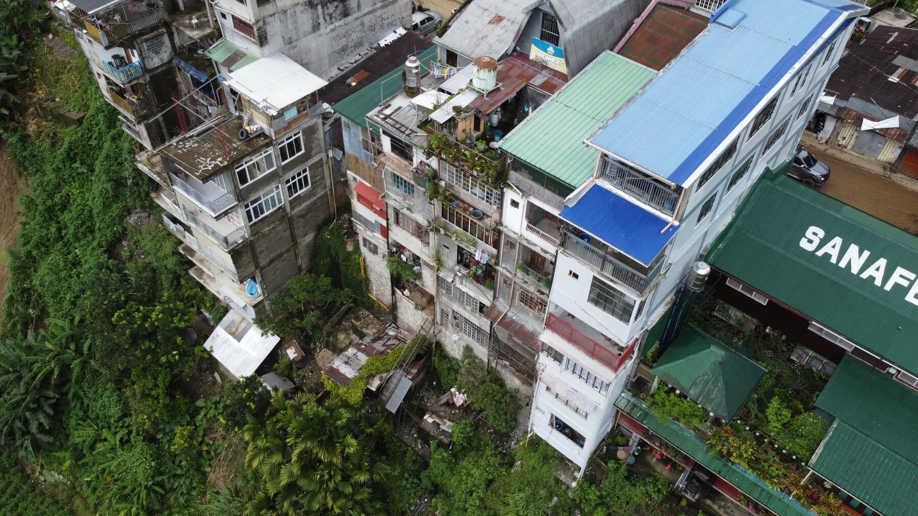 ArtStation - 363 photos of Tall Concrete River Slums Town | Resources