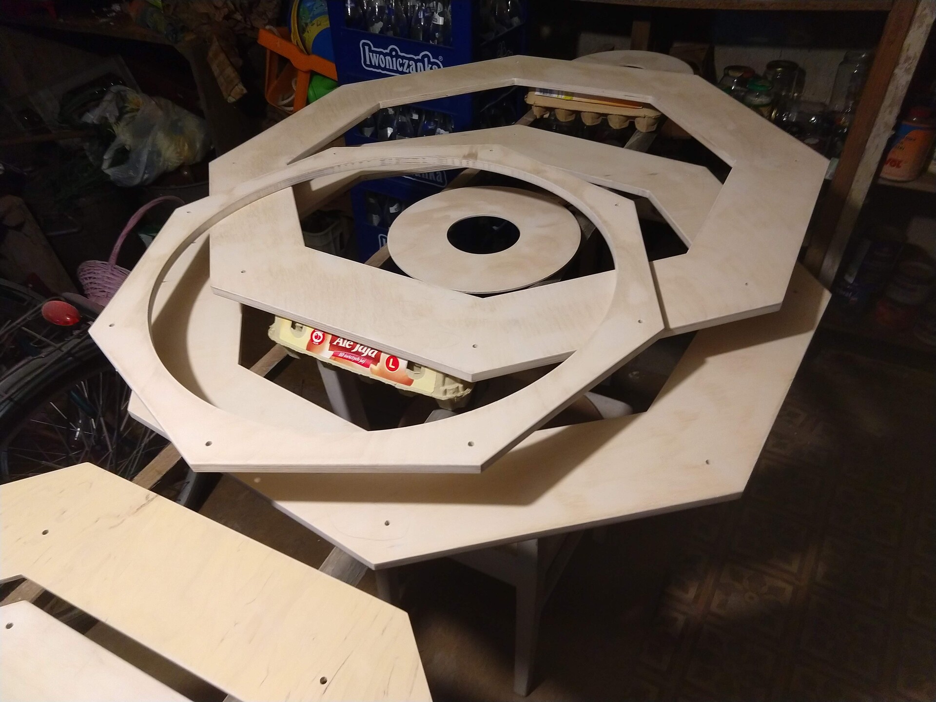 Arek Ojczyk # - Workflow for scanning fabric scraps using handmade ScanBox