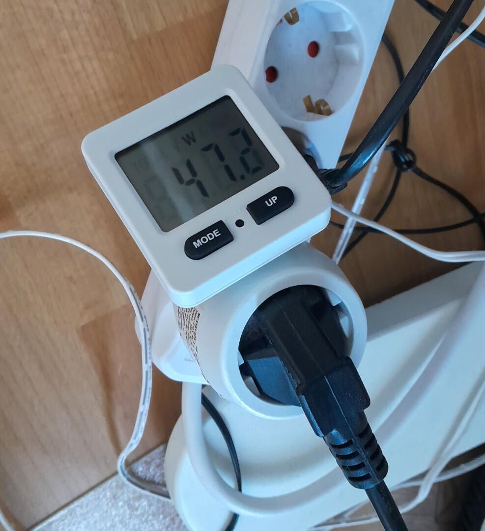 Developing Games for Devices with Batteries – Hauke Thiessen