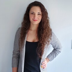 Zsuzsanna Toth - Resume